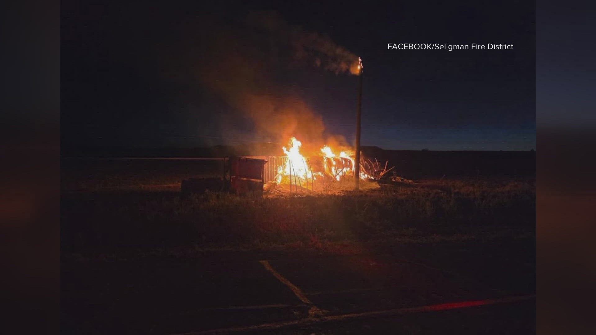 Semi-truck crash on I-40 near Seligman causes closure, power outage ...