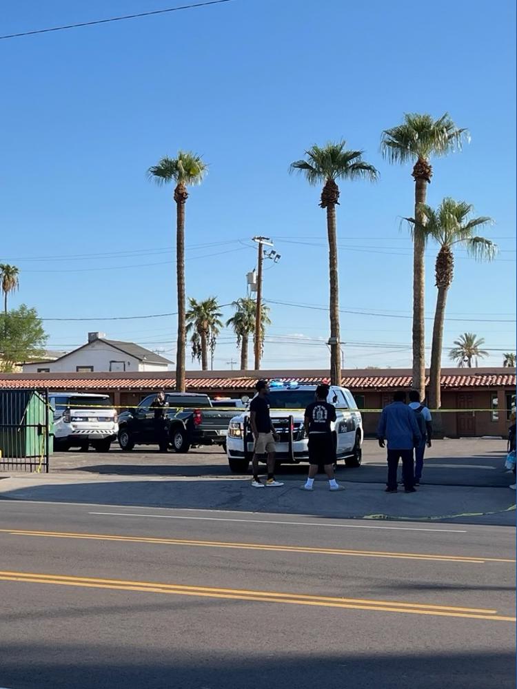Phoenix police investigate shooting near 83rd Avenue | 12news.com