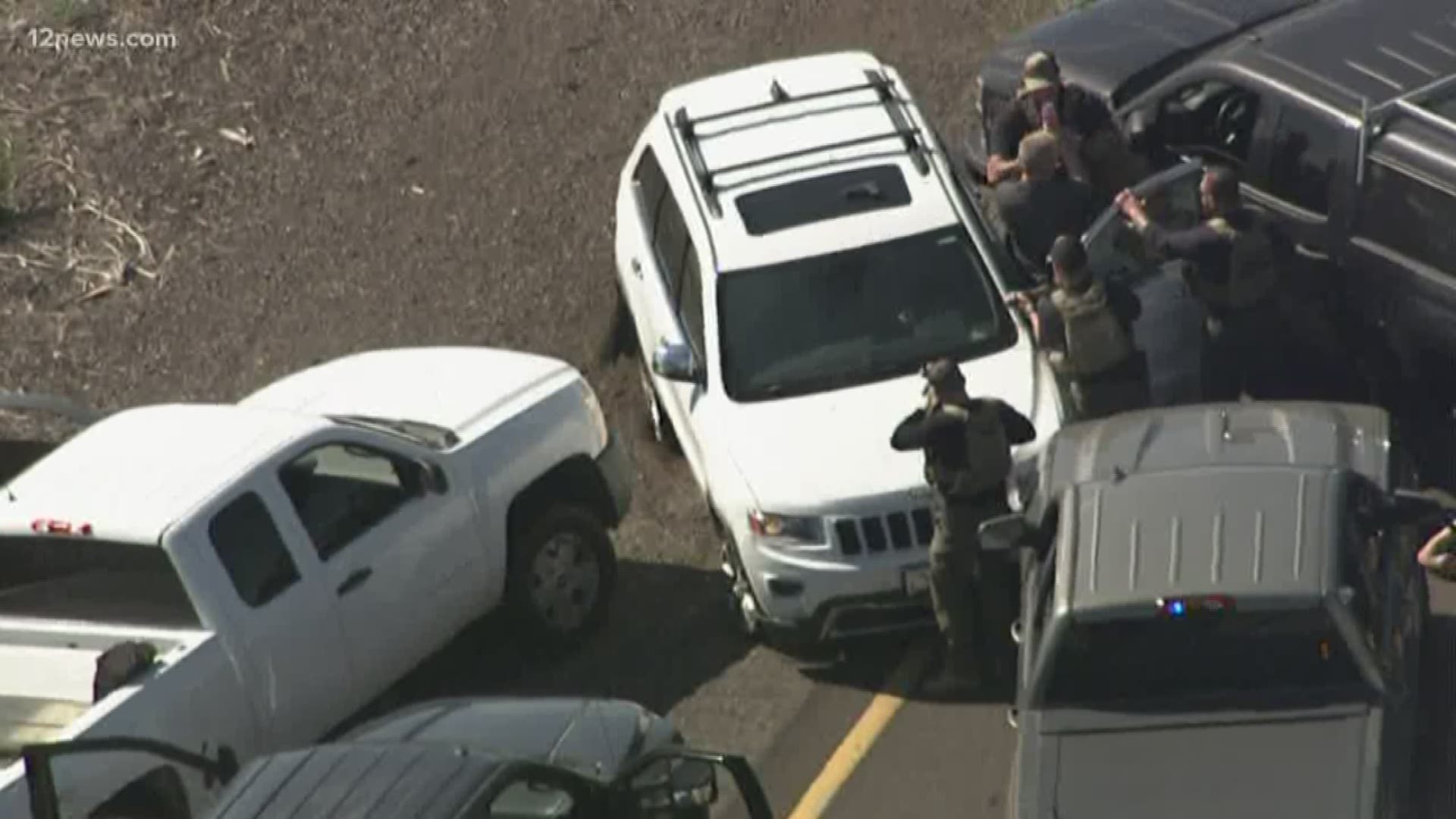 Driver in custody after I-10 pursuit goes into West Valley, driver ...