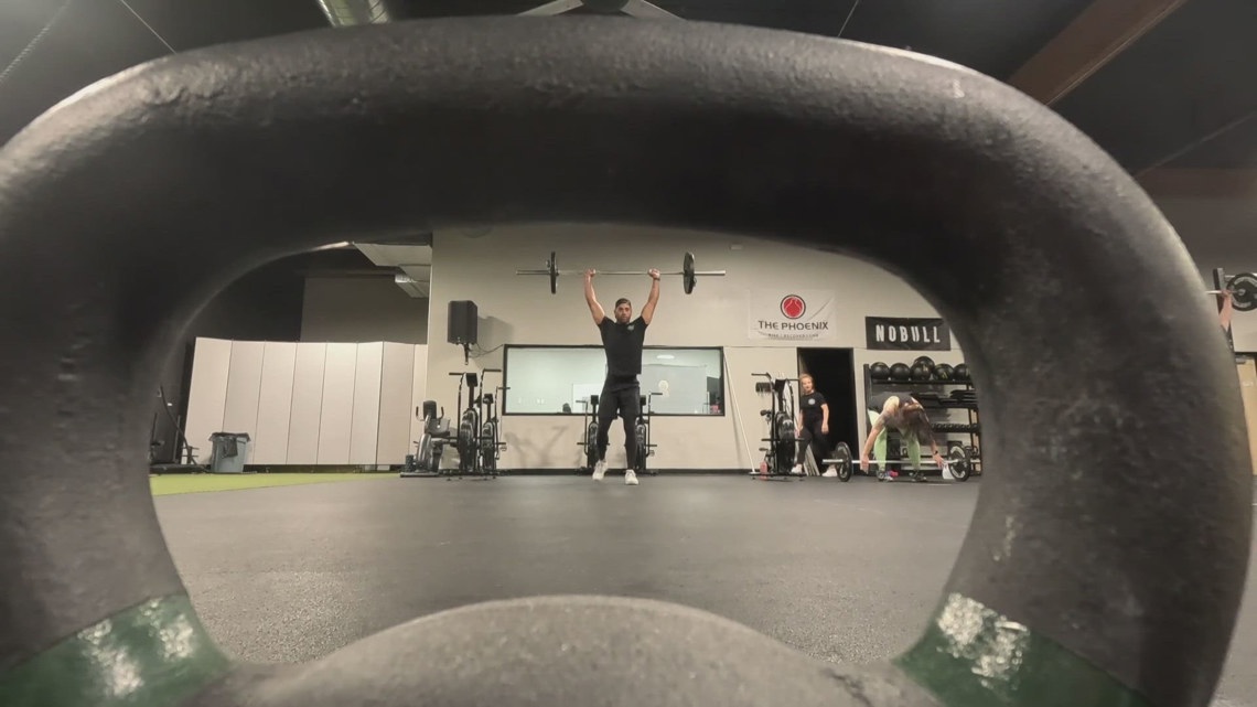 This Phoenix gym gives free CrossFit classes to help those recovering ...