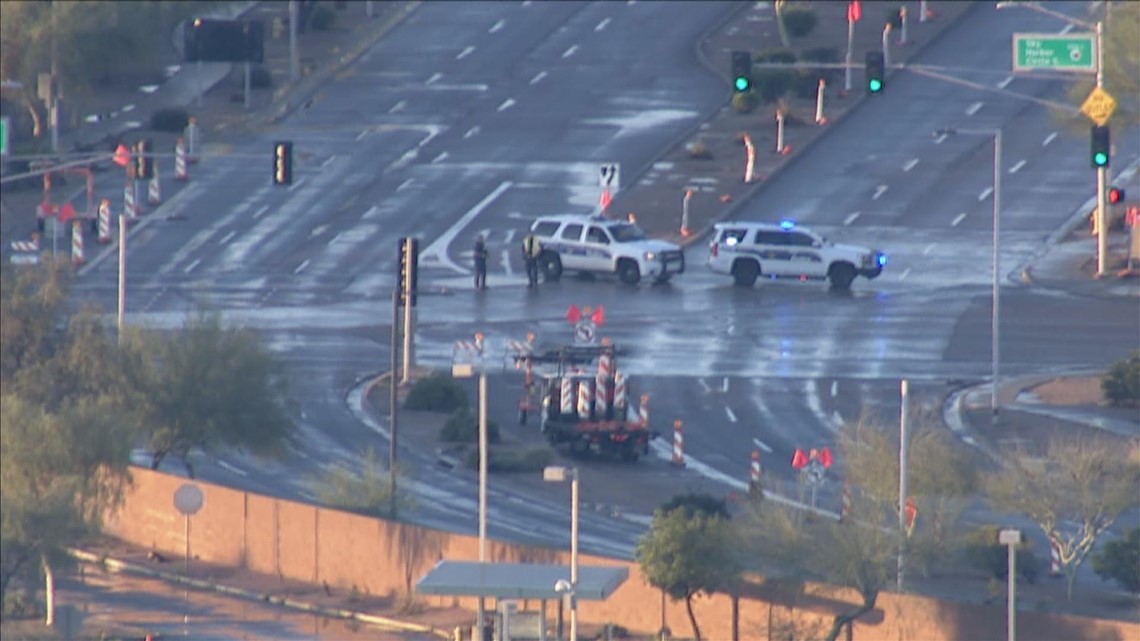 Suspect in serious condition after police shooting near Sky Harbor ...