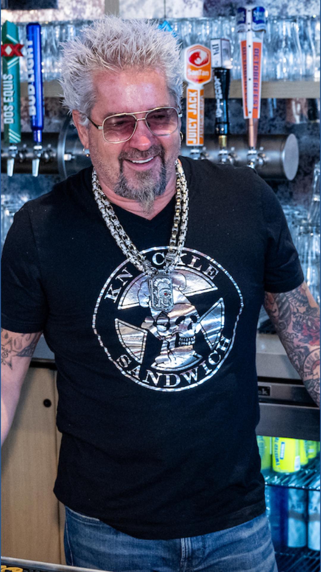 Guy Fieri stops by Sky Harbor Airport to visit new restaurant | 12news.com