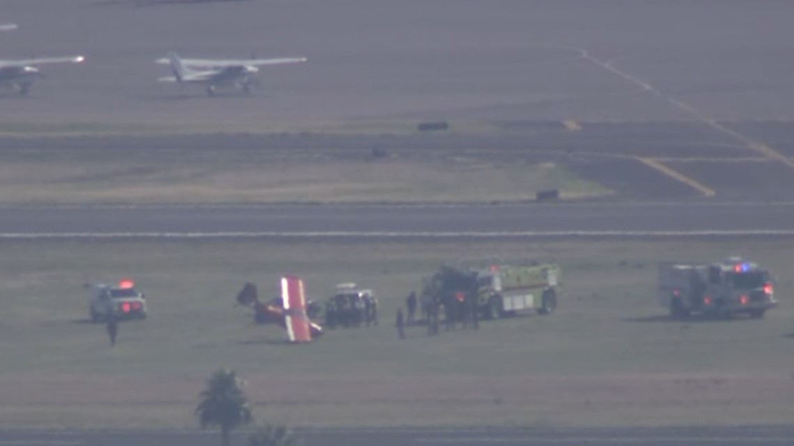 Aircraft makes crash landing at Falcon Field in Mesa | 12news.com