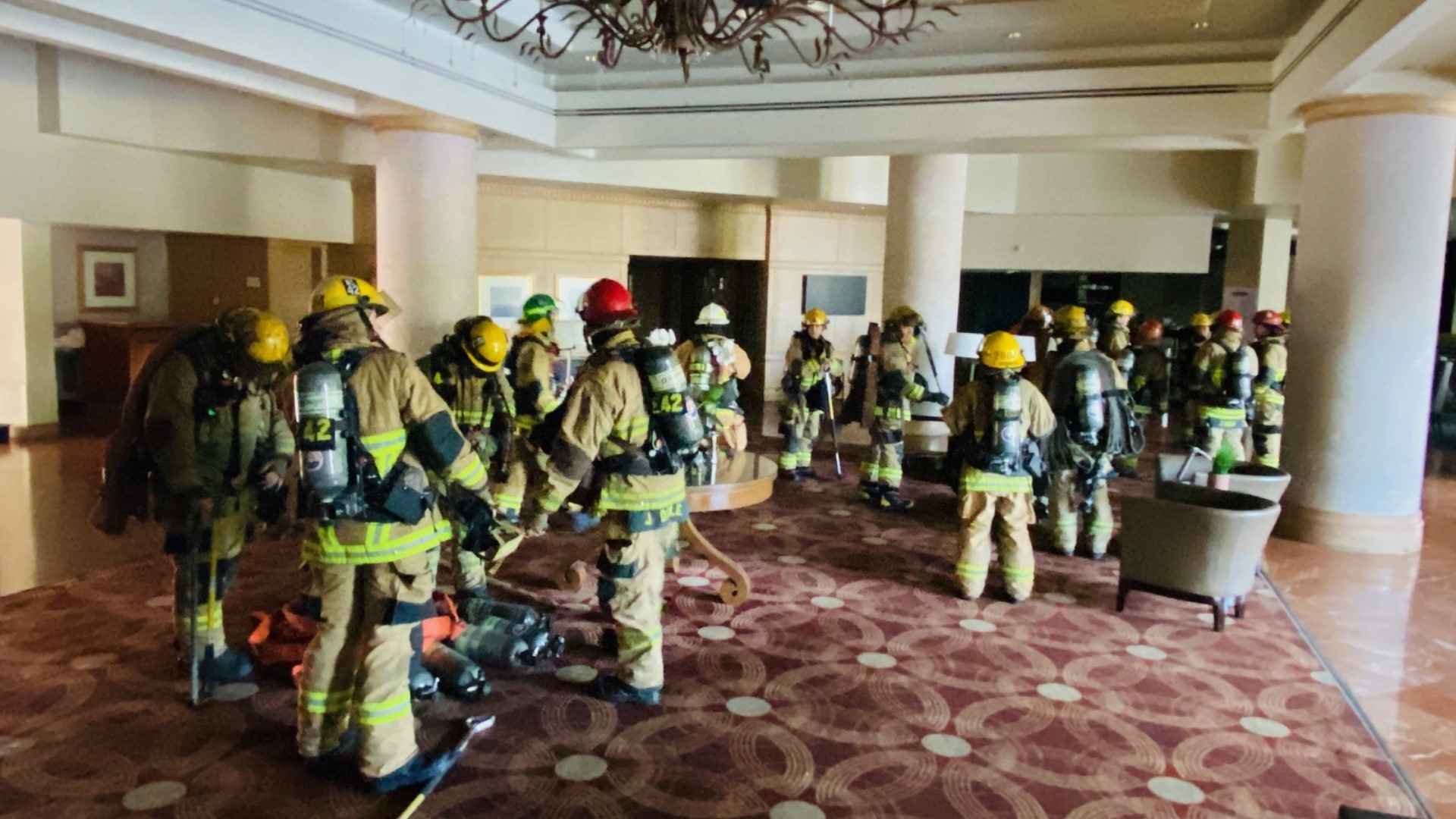 Electrical work sparks fire at Phoenix hotel for 2nd time in week ...