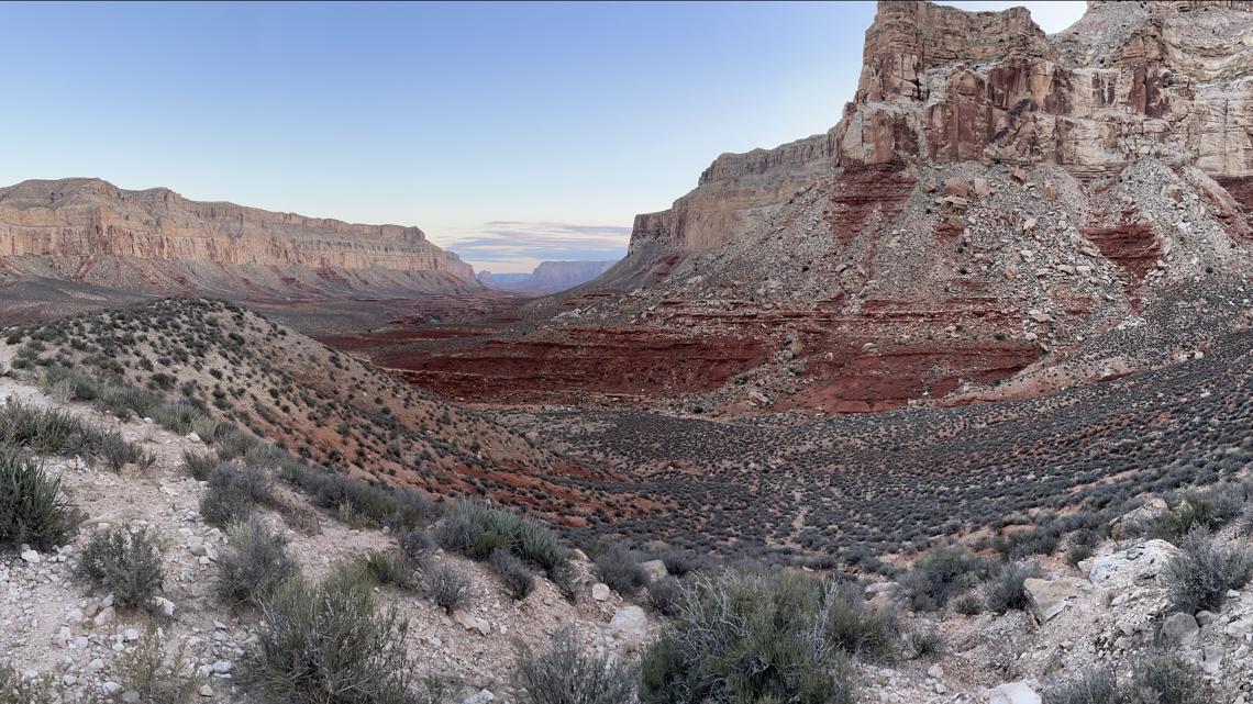 AZ governor honors first responders in Grand Canyon flooding | 12news.com