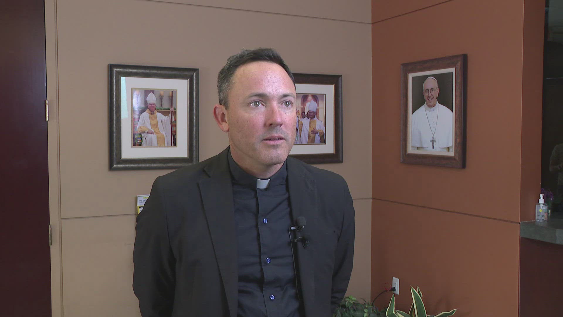Phoenix Diocese remembers legacy of Pope Francis | 12news.com