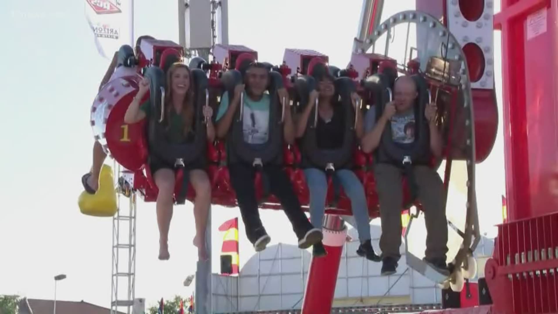 Lindsay Riley tries out the 'Titan' at the Arizona State Fair | 12news.com