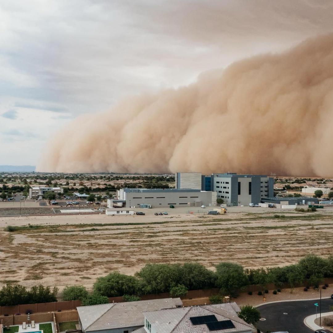 PHOTOS: Massive dust storm moves through Valley | 12news.com