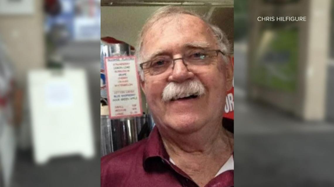'He's a legend:' Customers mourn Scottsdale convenience store owner ...