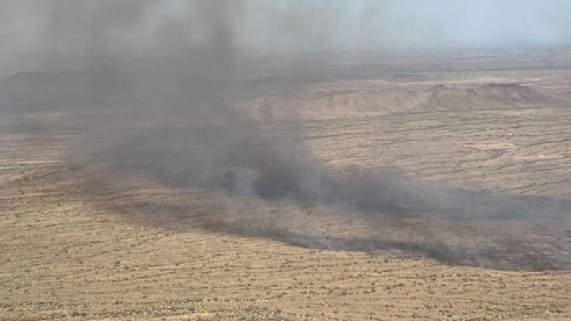 'Cloud Fire' burning south of Wickenburg | 12news.com