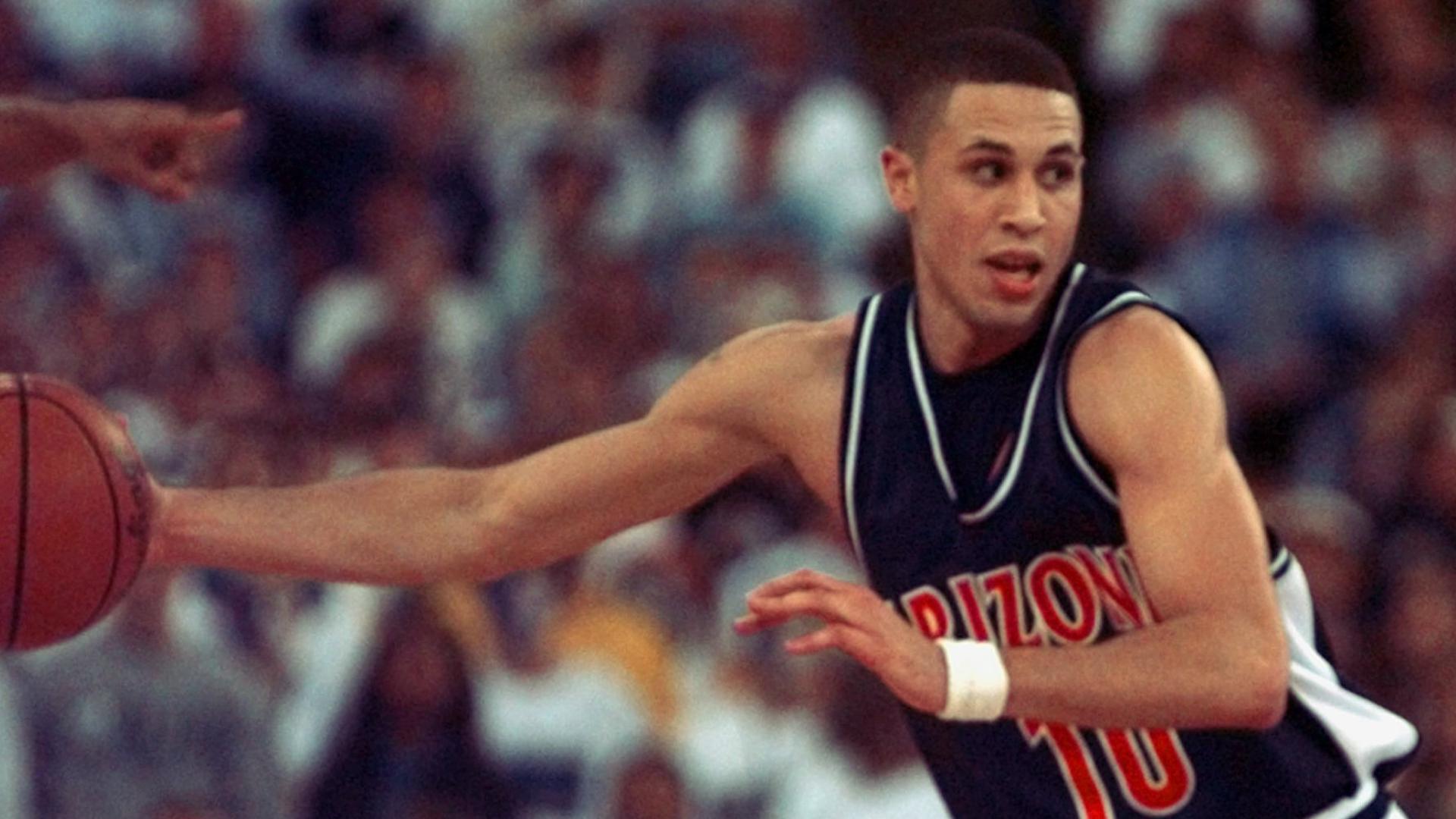 Fmr. Arizona star Mike Bibby to coach Sacramento State | 12news.com