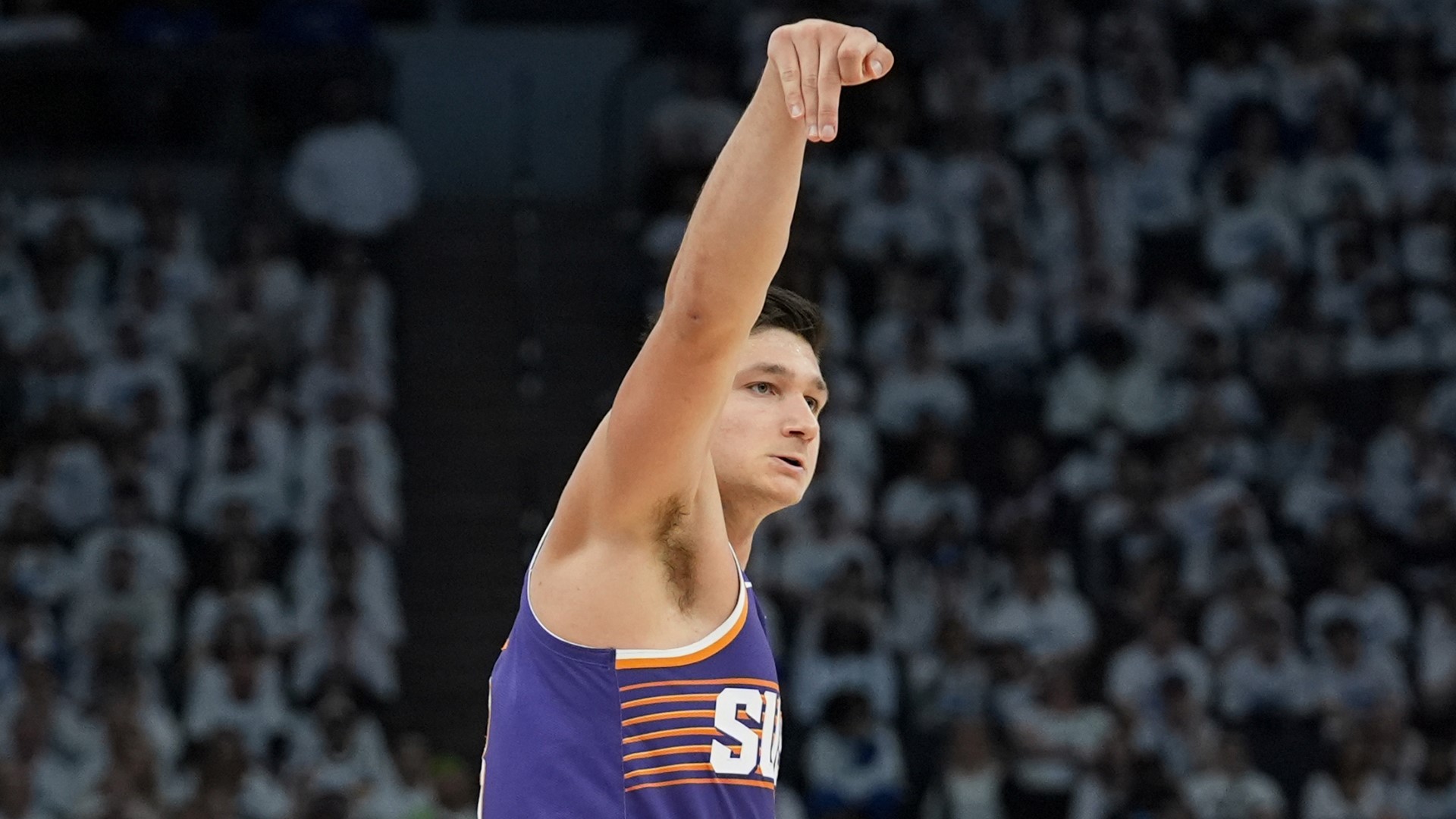 Suns guard Grayson Allen aggravates ankle injury | 12news.com