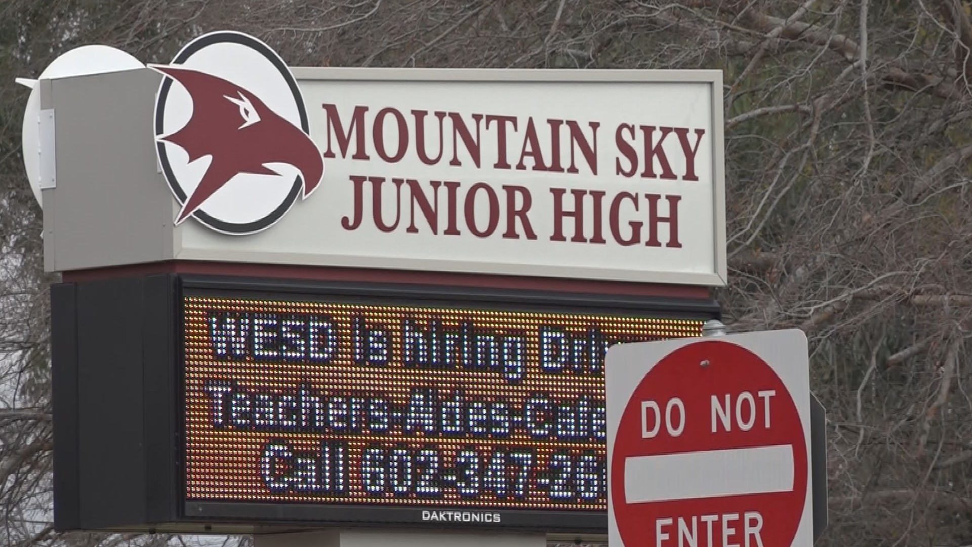 Minor arrested after threats toward Mountain Sky Jr. High | 12news.com