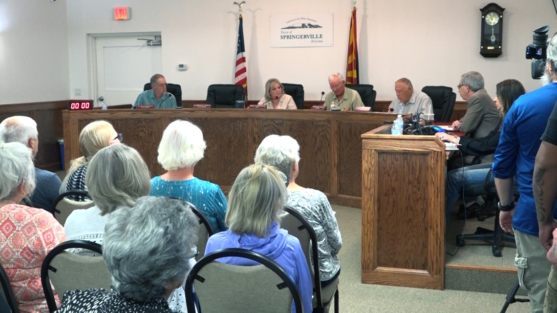 Springerville manager resigns over council's illegal actions | 12news.com
