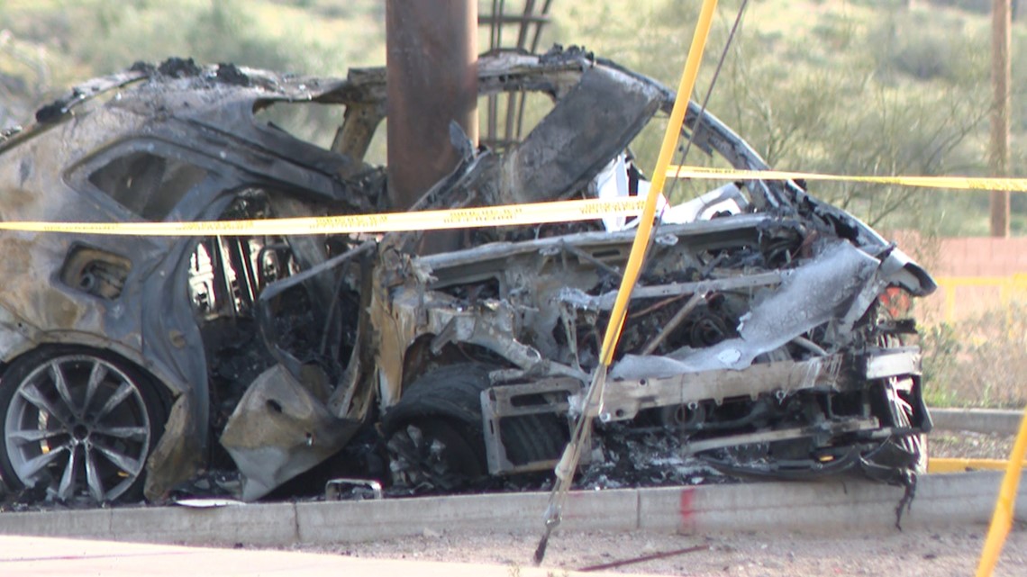 Police identify teenager killed in fiery south Phoenix crash | 12news.com