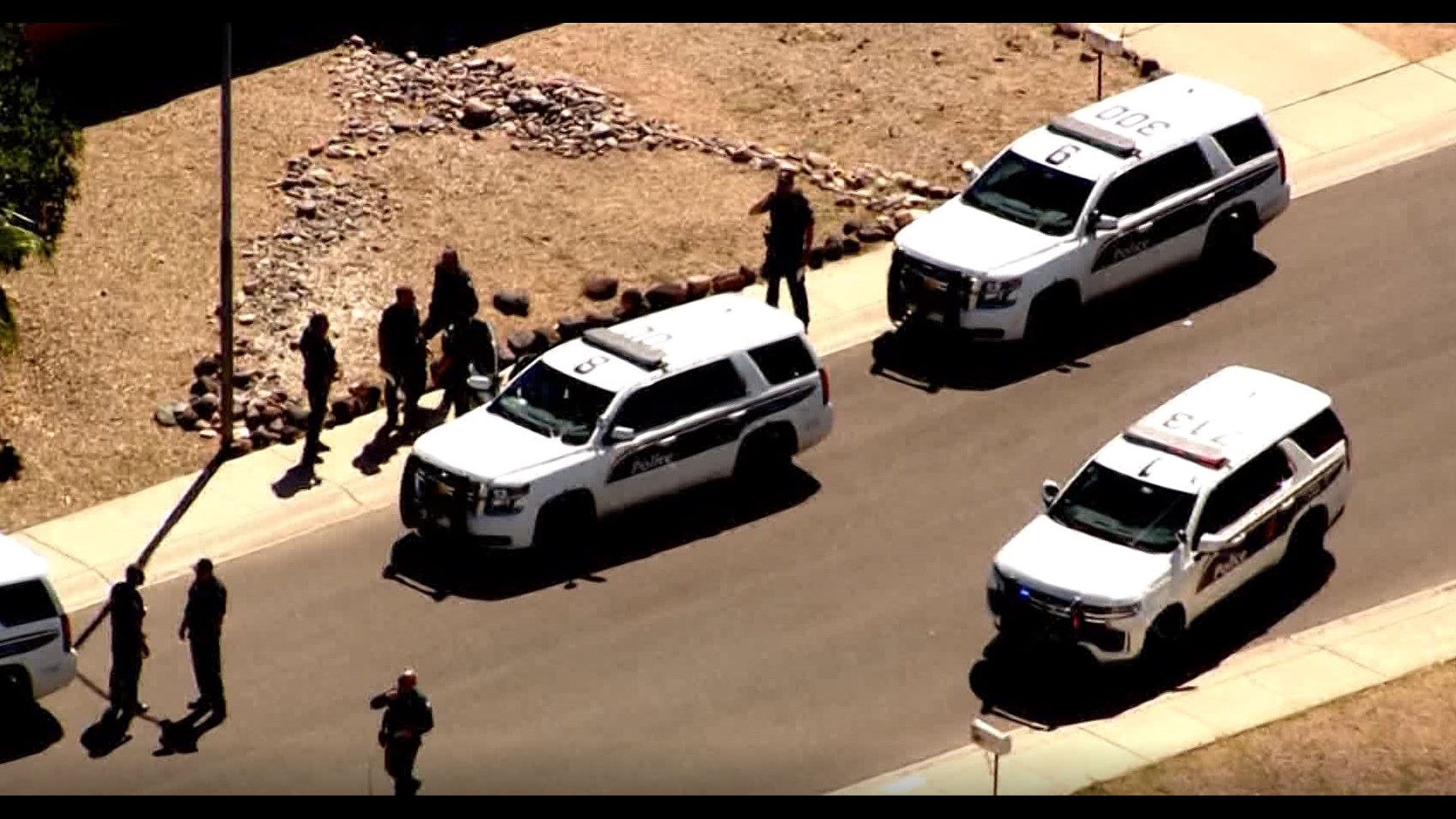 Shooting in Phoenix, 2 injured, suspect in custody | 12news.com