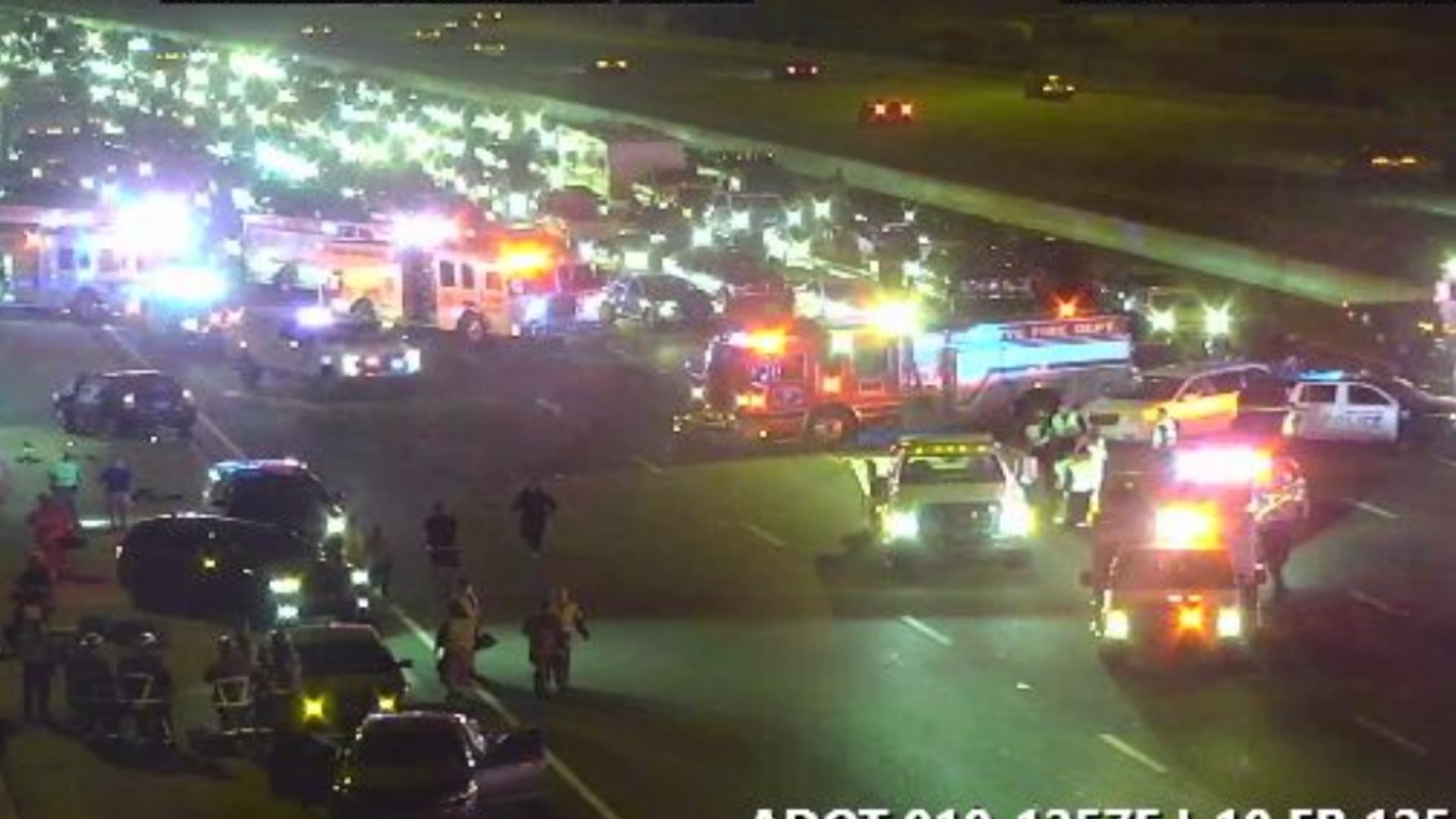 Eastbound I-10 shut down near Goodyear after major crash injures 9 | 12news.com