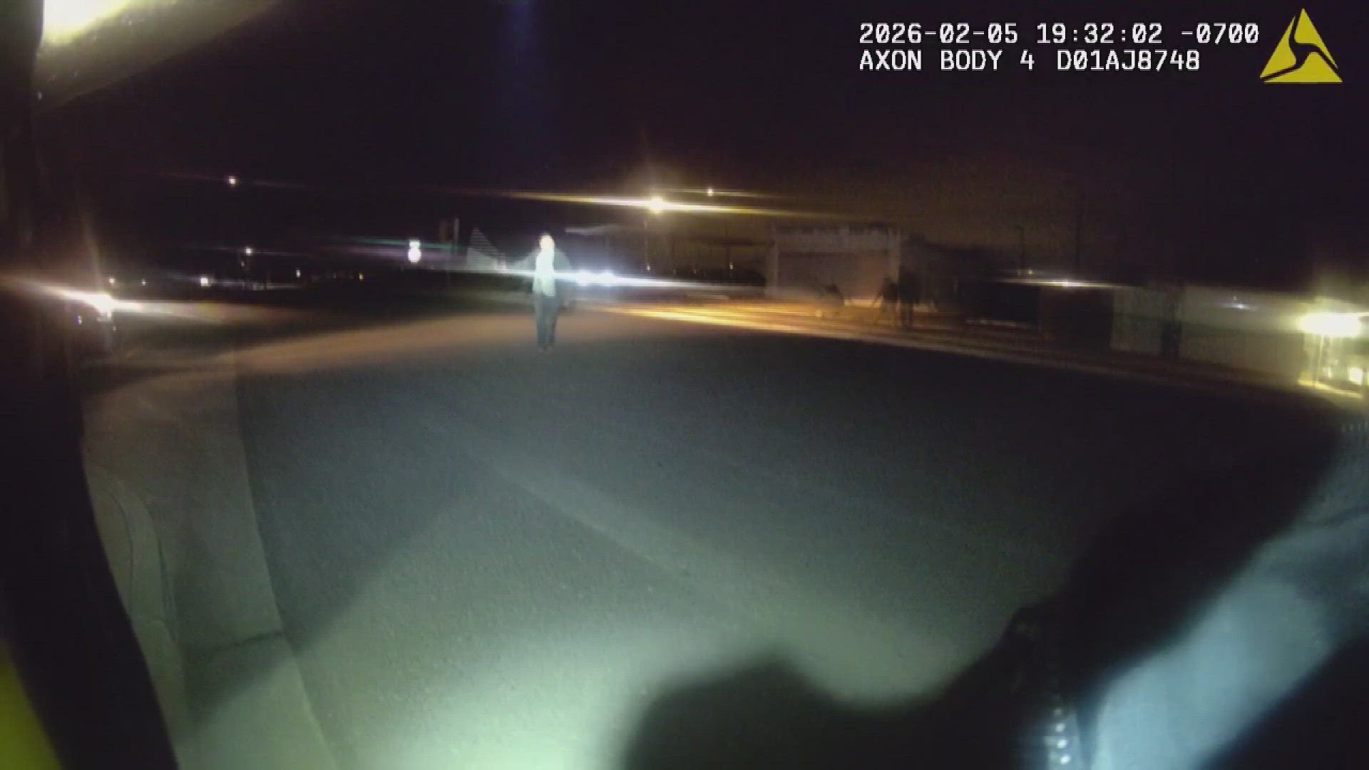 New video shows moments before Coolidge police shoot man wielding ...