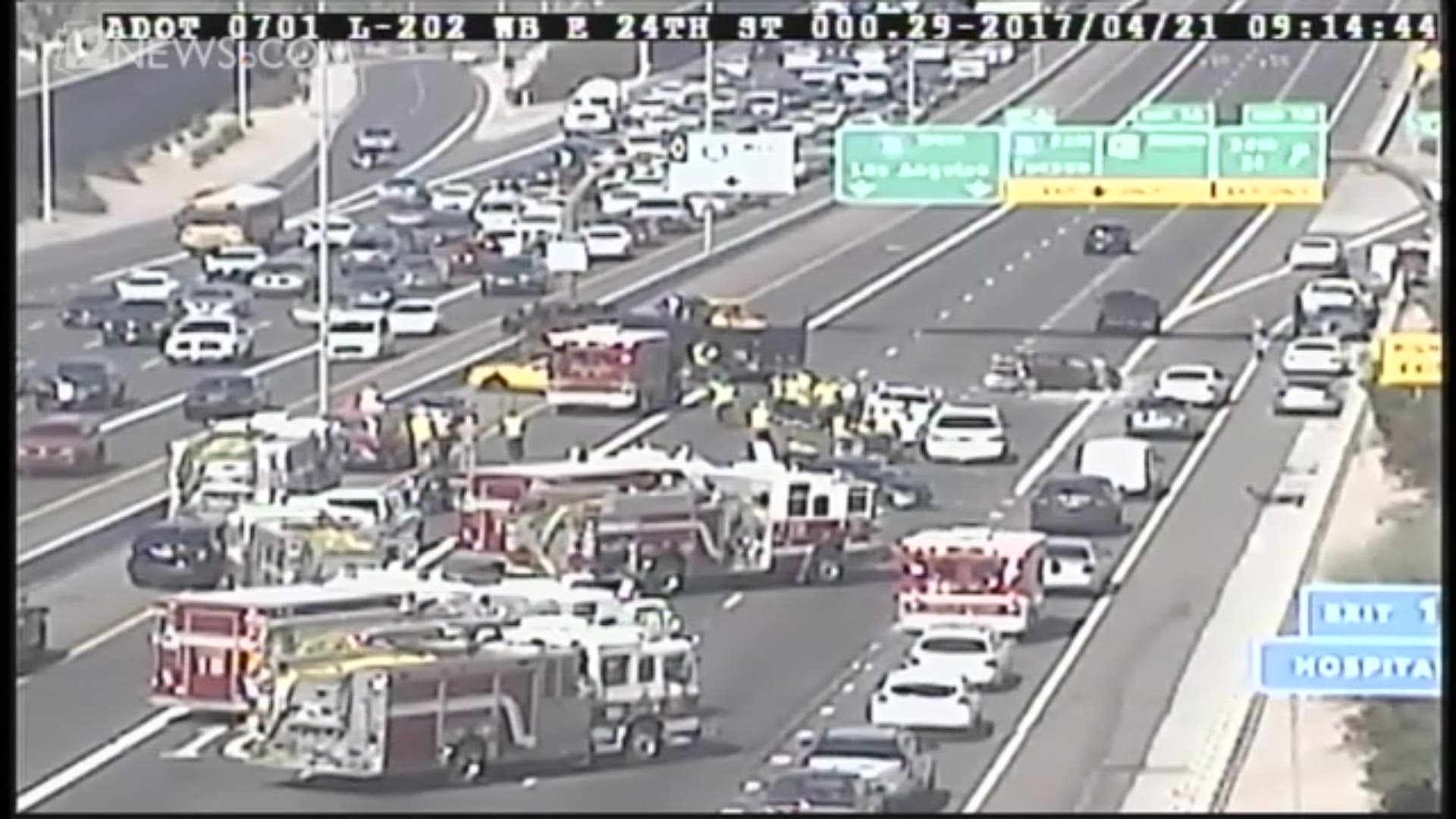 10-vehicle crash closed Loop 202 WB in east Valley Friday | 12news.com