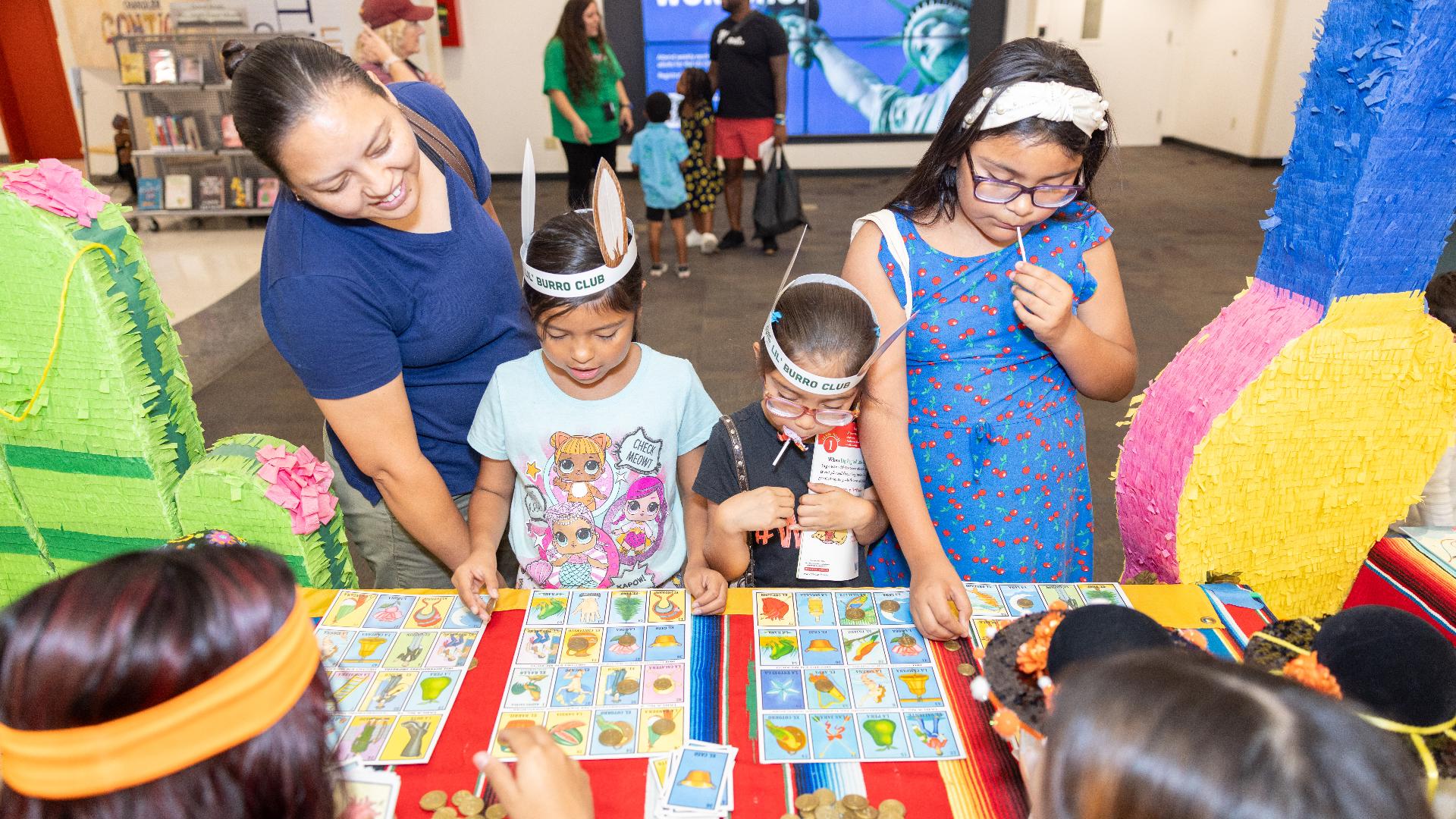 Chandler Public Library hosts ¡Día de Fiesta! | 12news.com