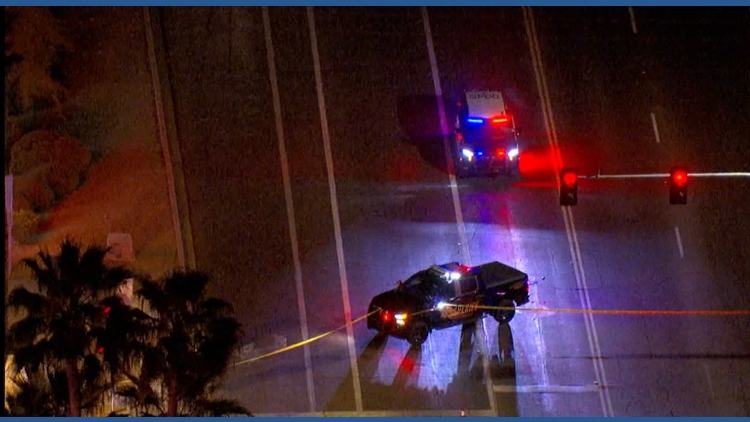 Fatal crash involving pedestrian reported near Sun Lakes | 12news.com
