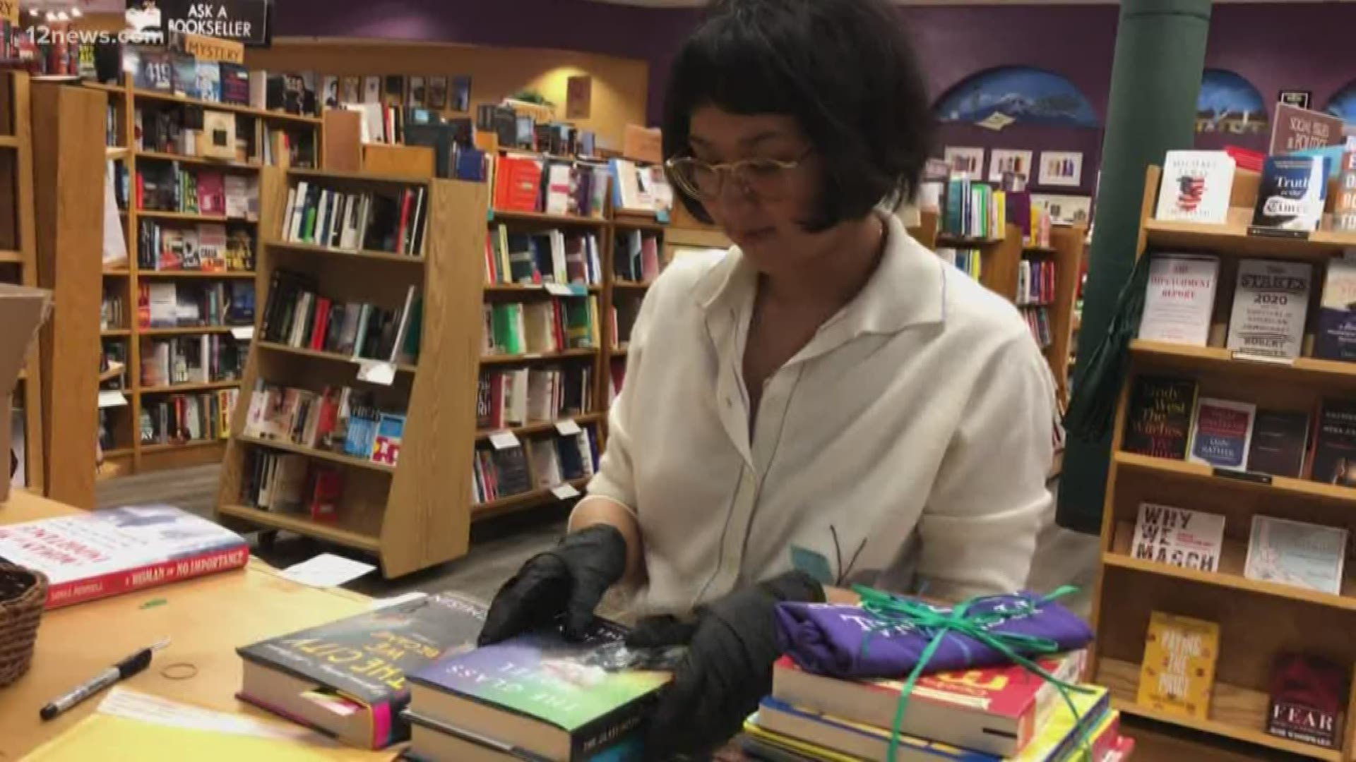 Changing Hands Bookstore offers reading suggestions while social ...