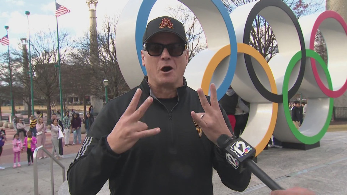 1-on-1 with former ASU QB turned opera singer Gus Farwell | 12news.com