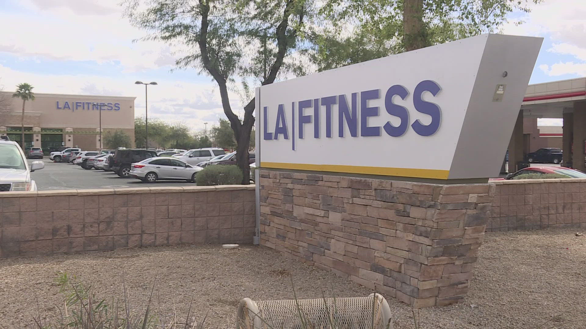 Former employee faces racial slurs at LA Fitness, according to ...