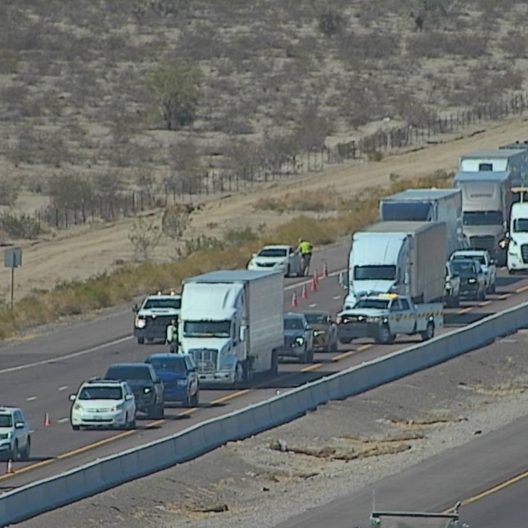 Crash partially blocks I-10 EB near Verrado Way | 12news.com