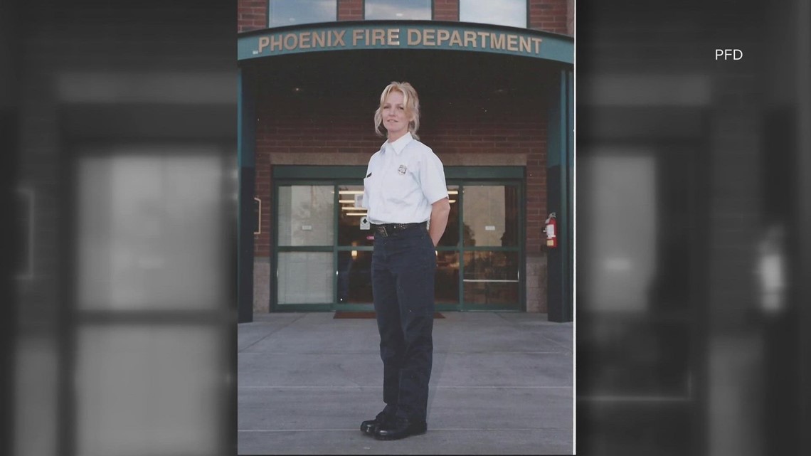Assistant chief at Phoenix Fire Department retires | 12news.com
