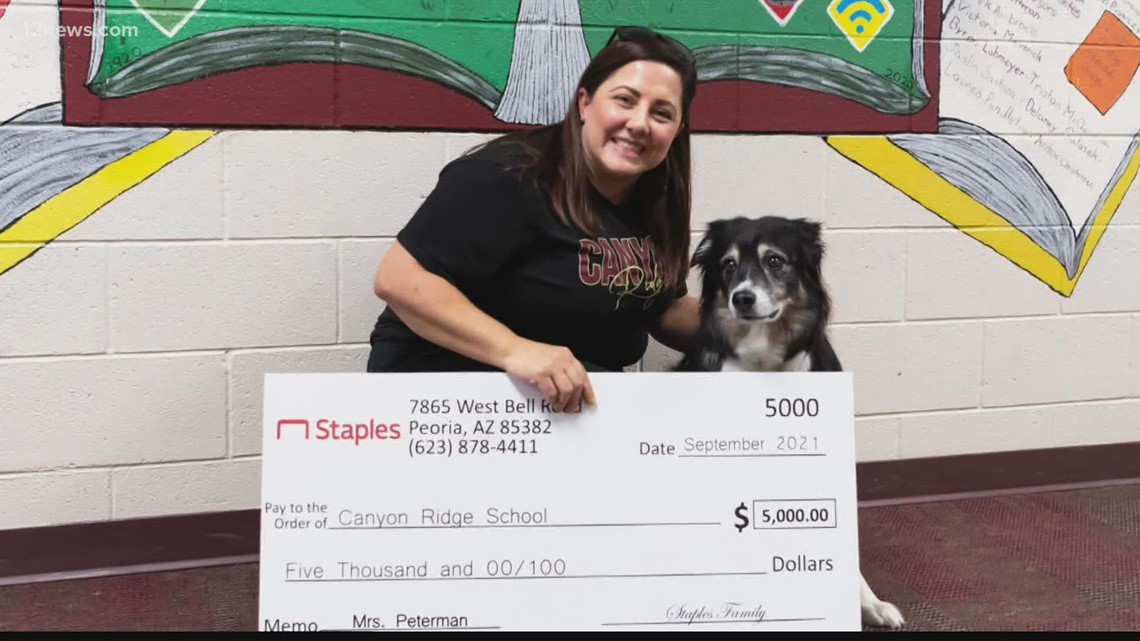 West Valley teacher honored with award | 12news.com