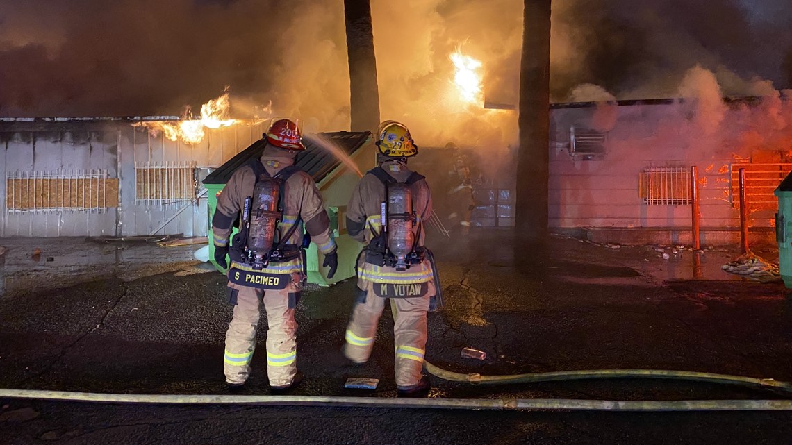 First-alarm fire sparks near 7th Avenue and Camelback Road | 12news.com
