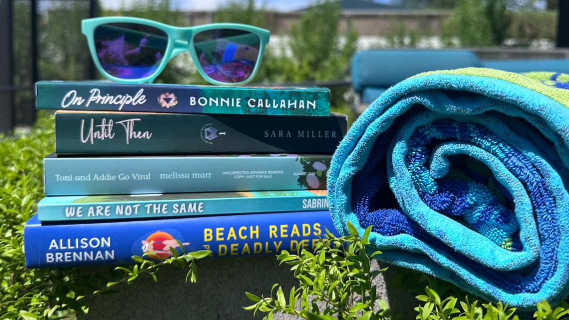 5 books by Arizona authors to binge this holiday weekend | 12news.com