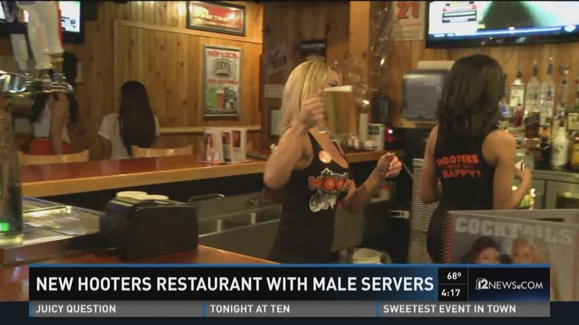 New Hooters restaurant with male servers | 12news.com