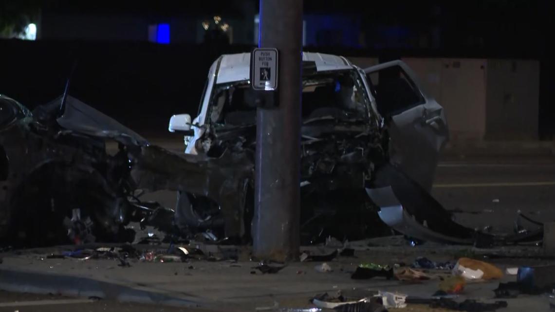 Multi-vehicle crash in Surprise closes intersection | 12news.com