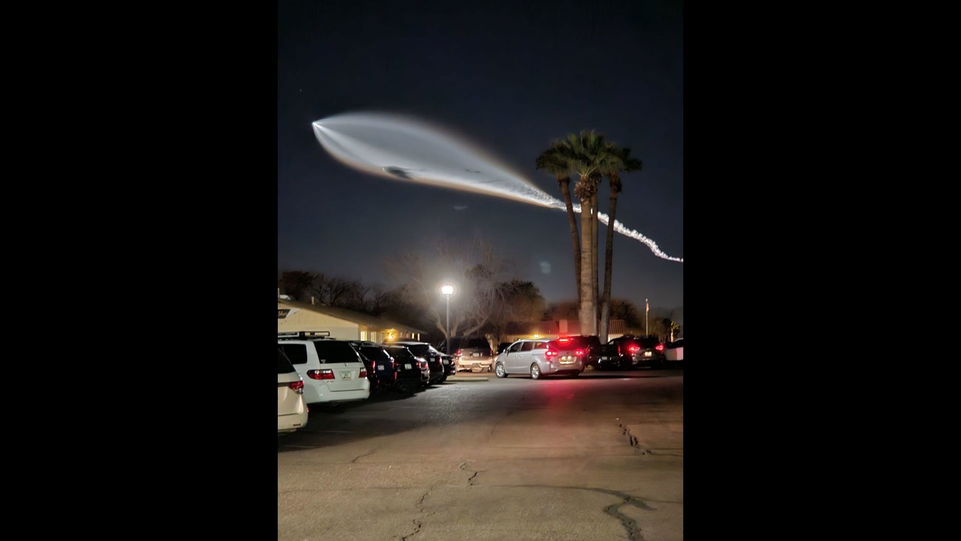 Space X launch visible over the Valley Monday night | 12news.com