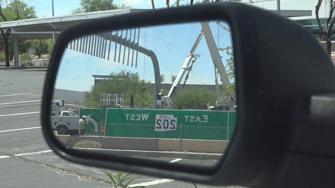 Interstate 10 eastbound closure part of construction progress for Loop ...