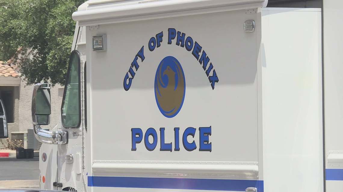 Phoenix police update use-of-force policy | 12news.com