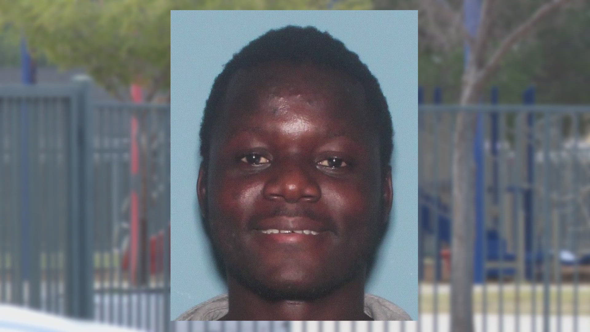 Phoenix man accused of luring girl, assaulting her in school classroom ...