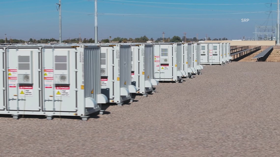 SRP adds new solar battery to power nearly 23,000 homes | 12news.com