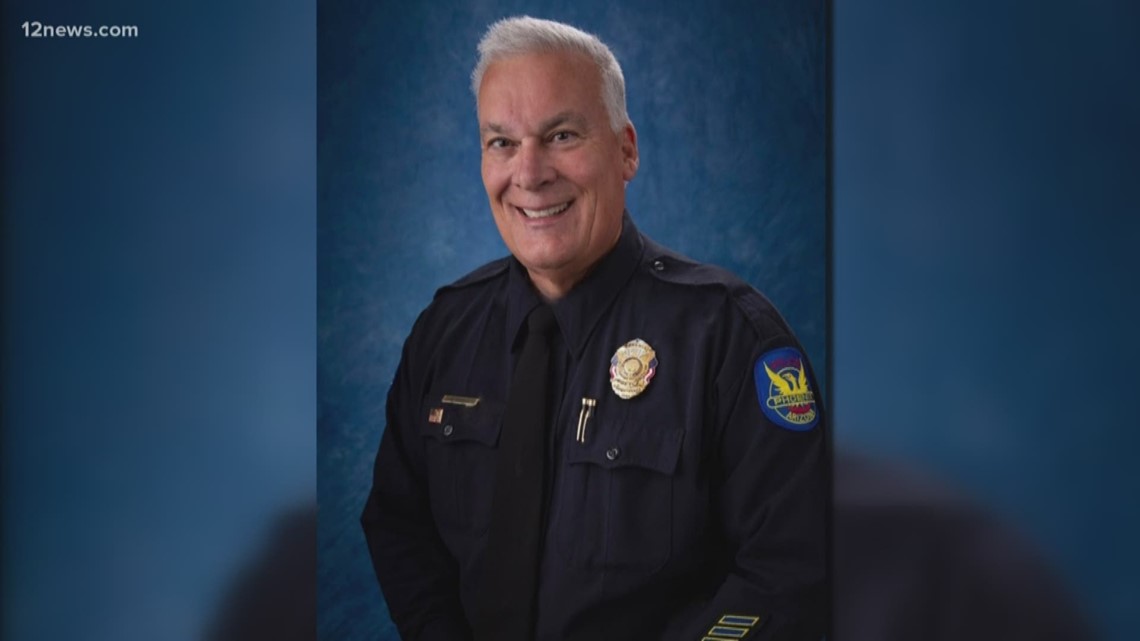 After 30 years, Phoenix police officer eyes retirement | 12news.com