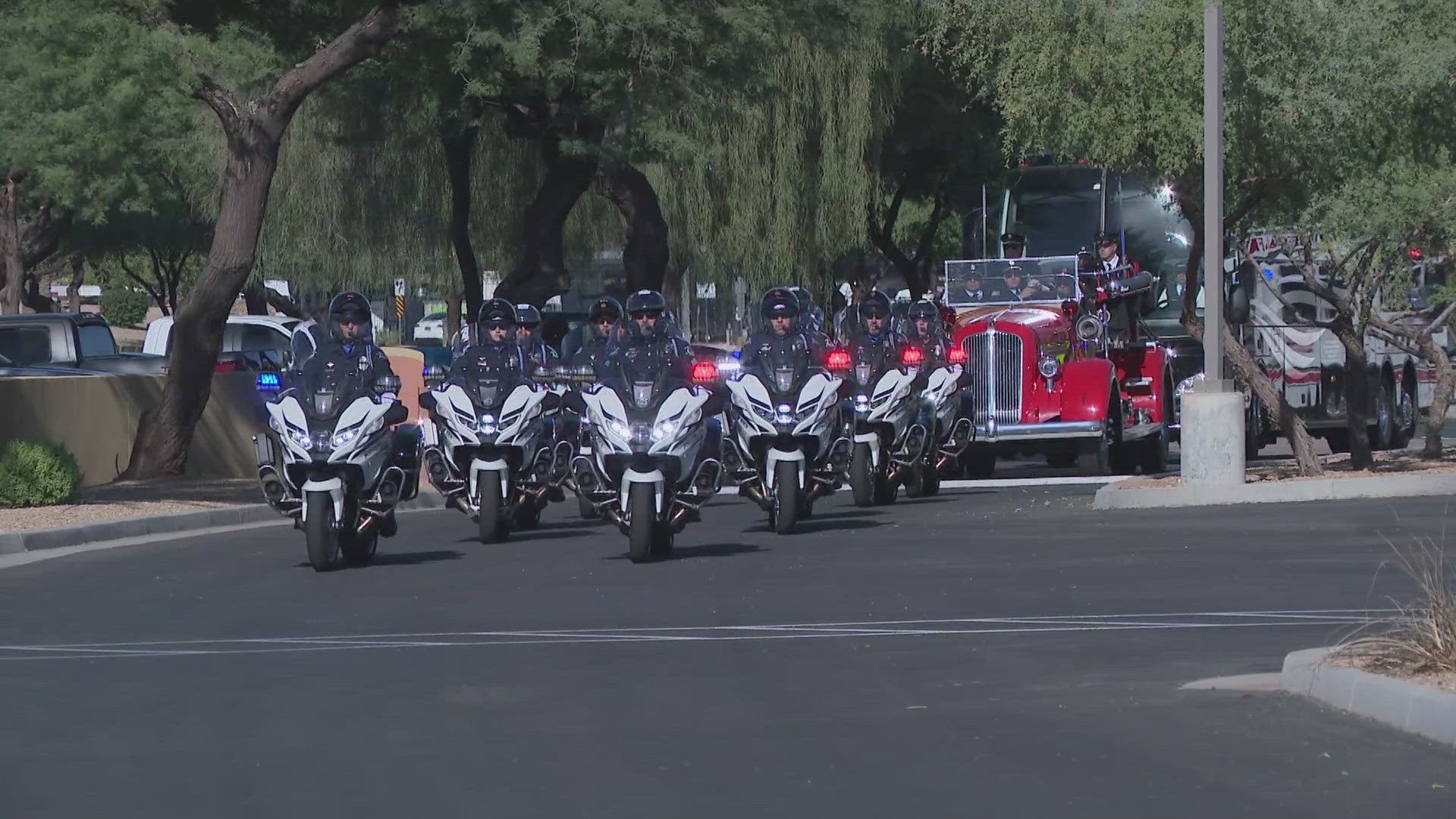 Mesa firefighter Paul Shupe honored at funeral service | 12news.com