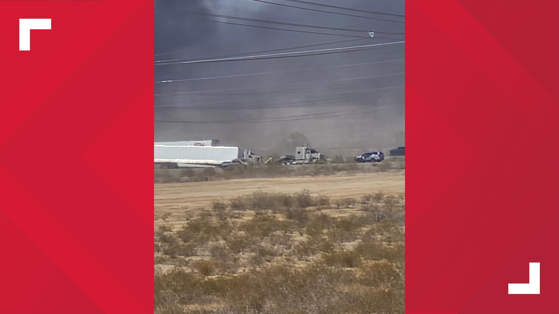 I-10 EB near Tonopah partially closed after 6 killed in crash | 12news.com