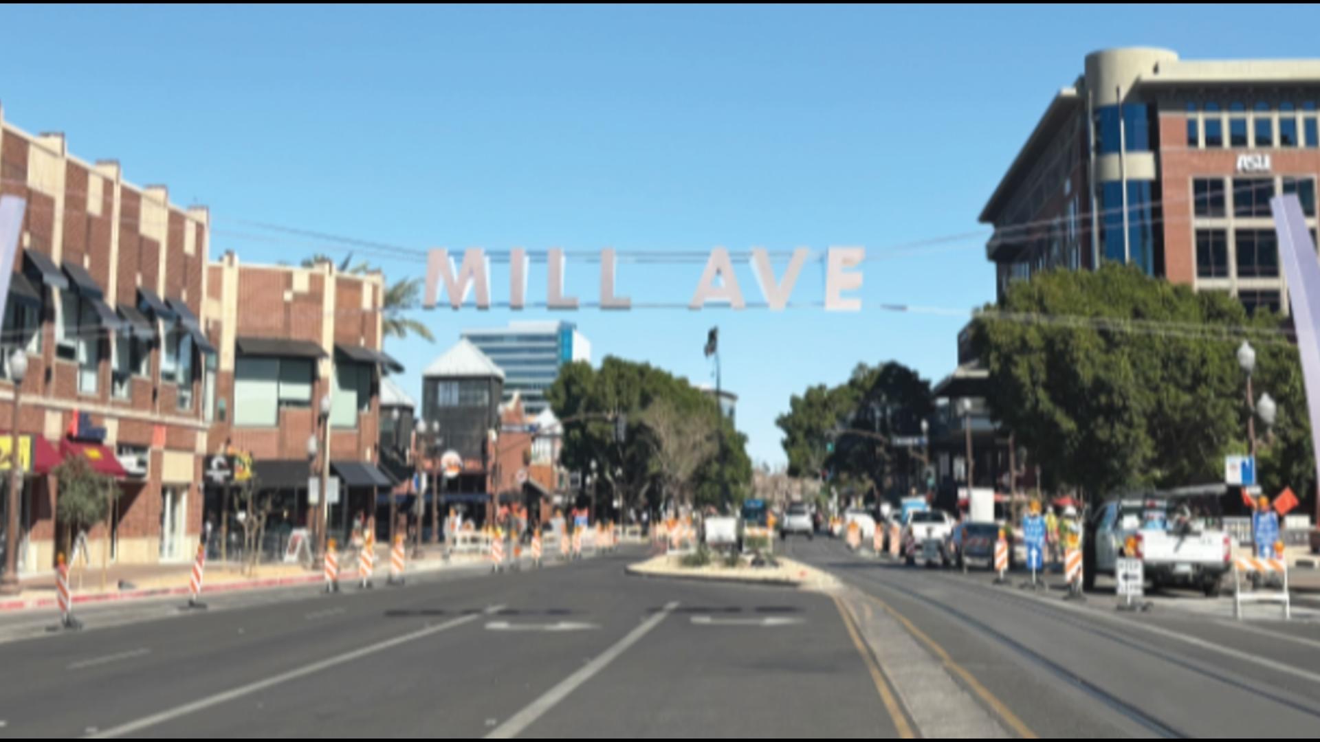Mill Avenue's new suspended sign weighs over 2,000 pounds | 12news.com