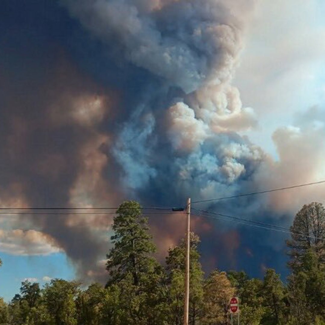 Arizona fire officials battle Oak Ridge Fire | 12news.com