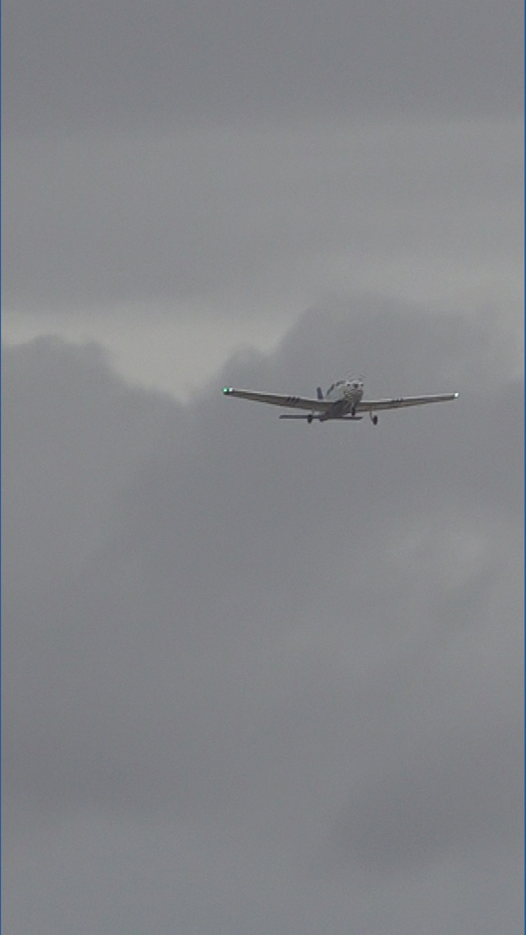 Residents near Falcon Field say training flights have become ...