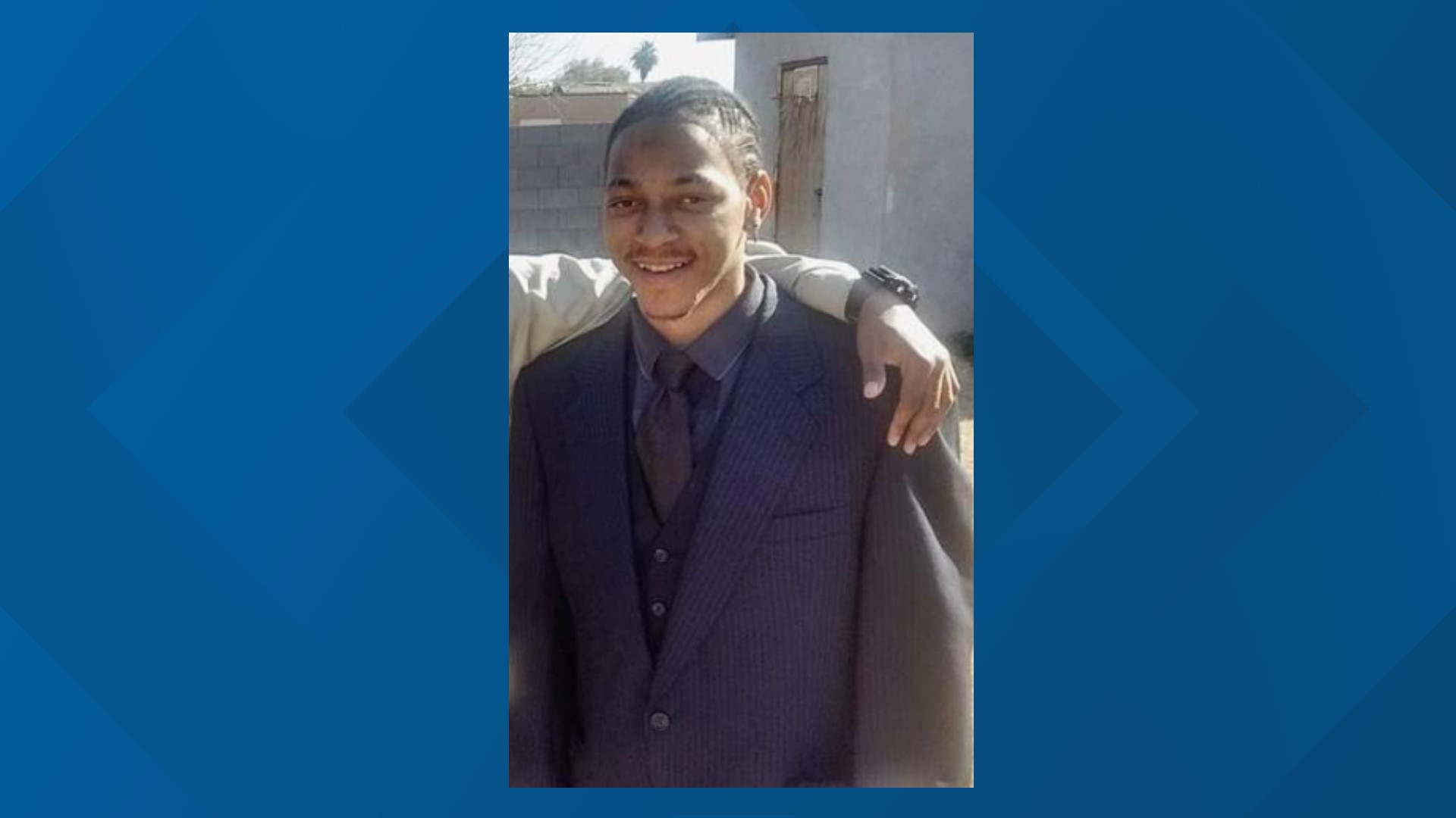 Notice of claim filed against Phoenix police | 12news.com