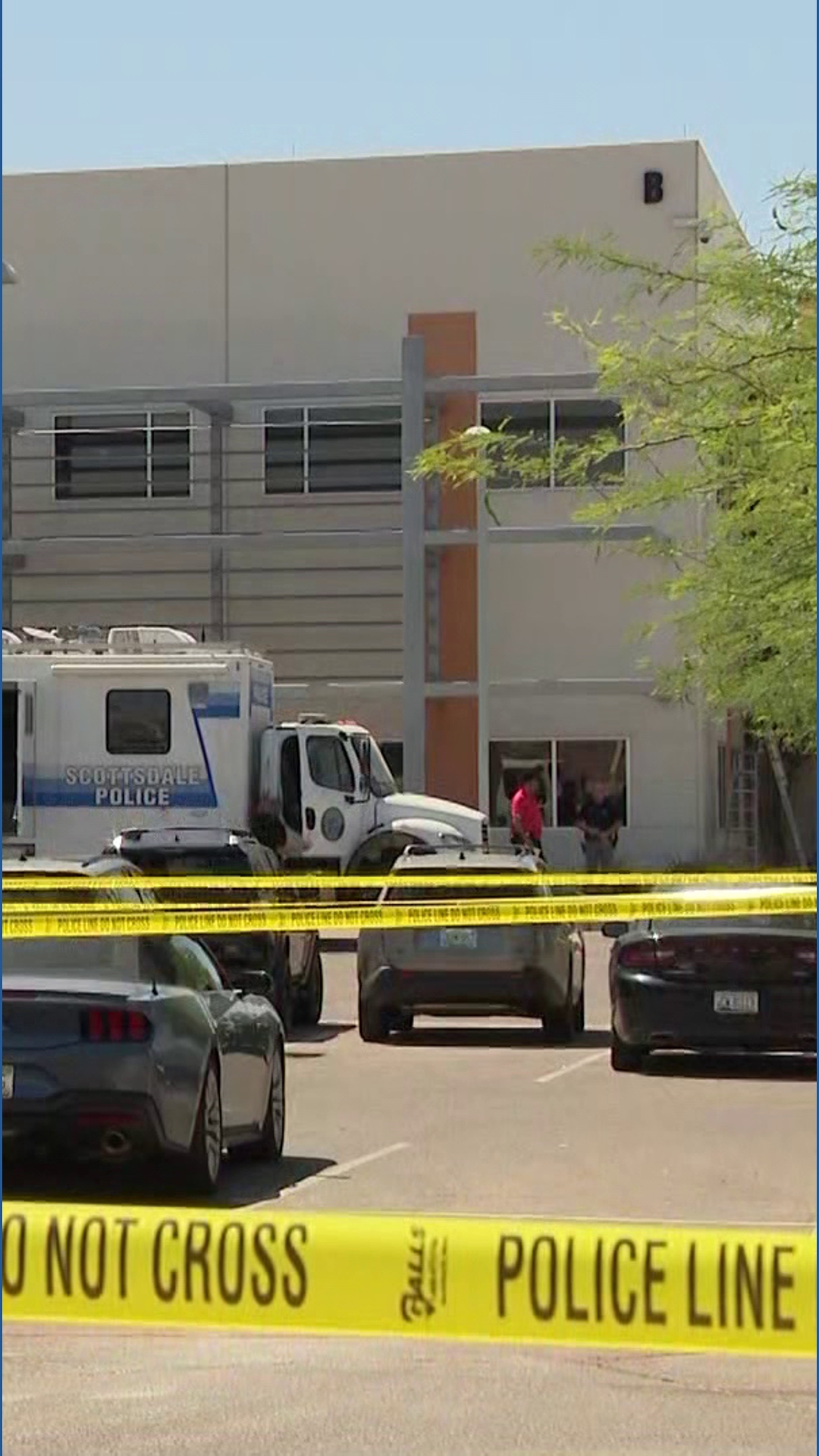 Armed woman shot by Scottsdale officer in lobby of police building ...