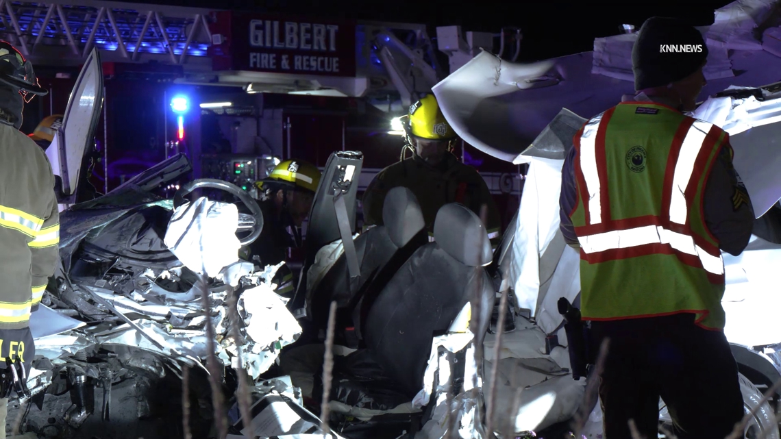 2 dead, 3 injured in Queen Creek crash | 12news.com