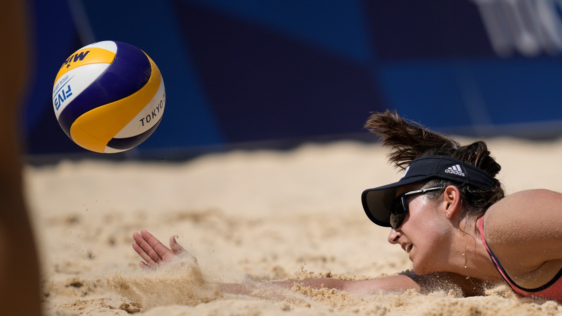 Phoenix's Sarah Sponcil out of Olympics after controversial call ...